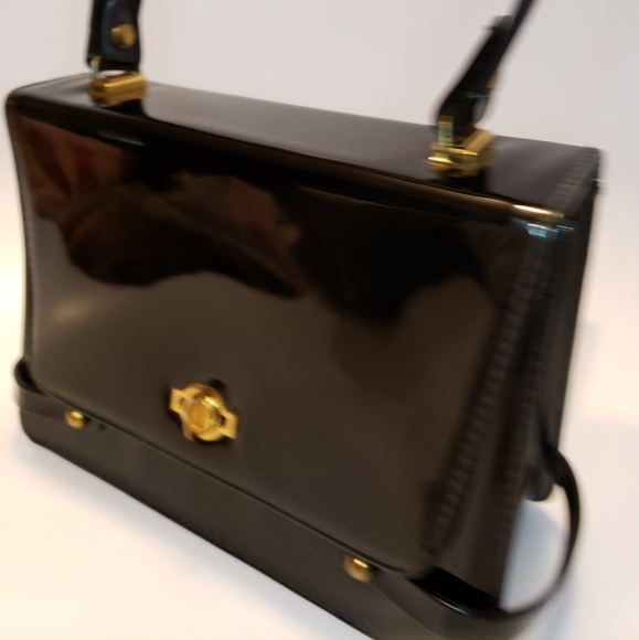 Verdi | Bags | Vintage Verdi Patent Leather Vinyl Accordion Purse ...